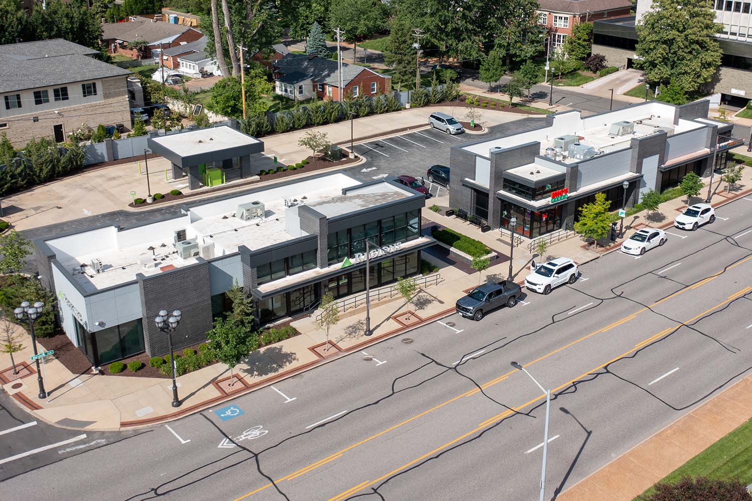 Regions Bank Retail Development - The Roberts Group